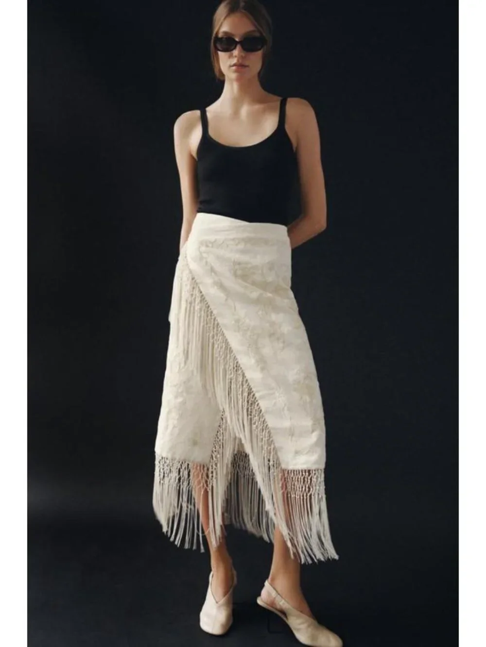 Zara | Skirts | Zara Zw Collection 0 Linen Embroidered Midi Skirt ...